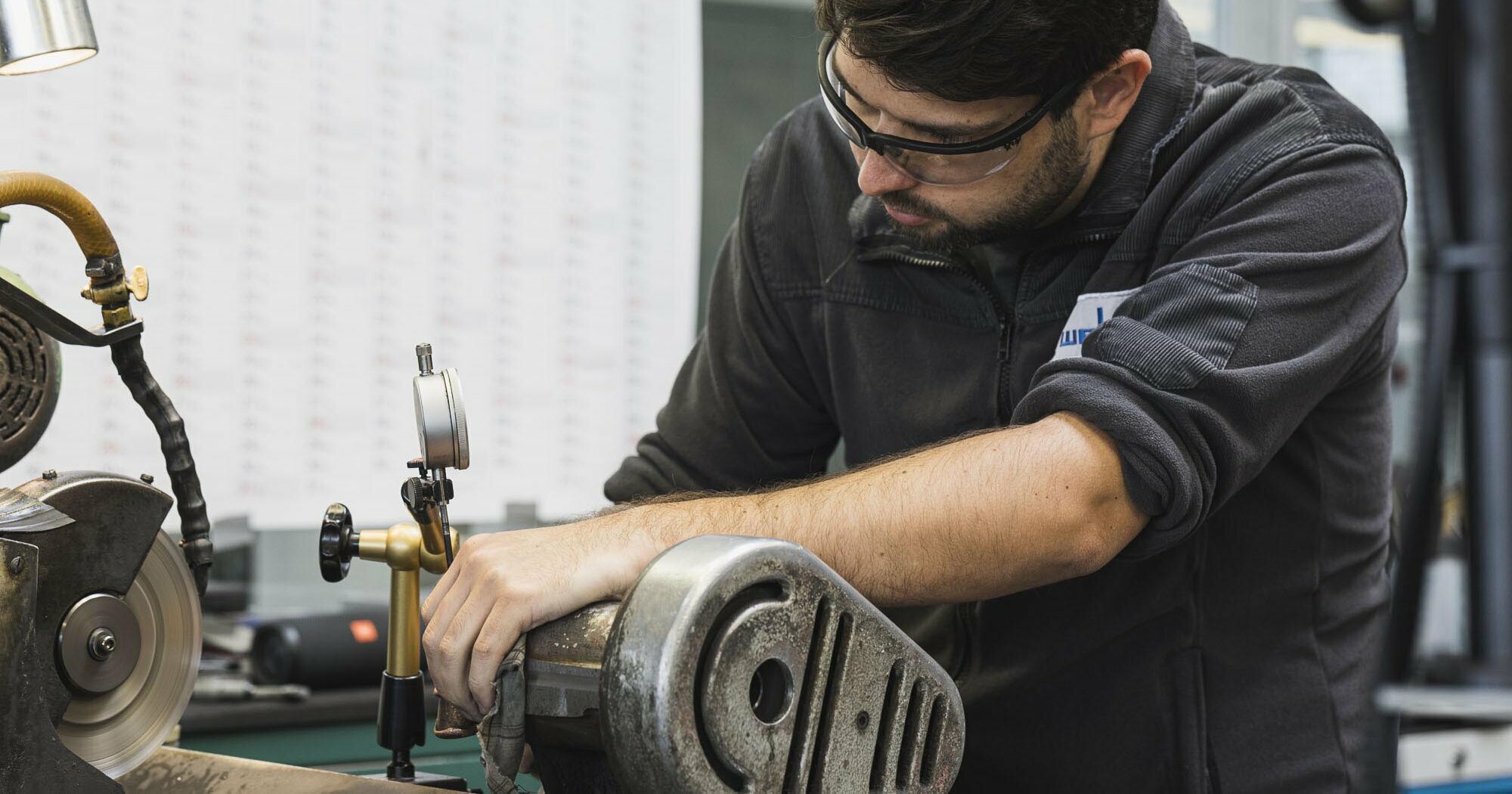 Arbeiten bei Weiss Forming Tools - Weiss Umformwerkzeuge